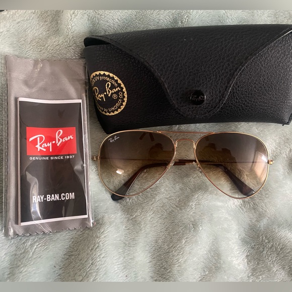 Ray-Ban | Accessories | New Gold Ray Ban Aviators | Poshmark